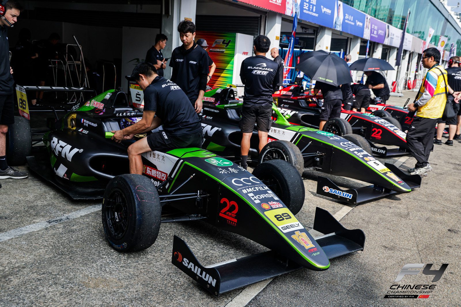 October 12, 2025 – Asia Racing Team